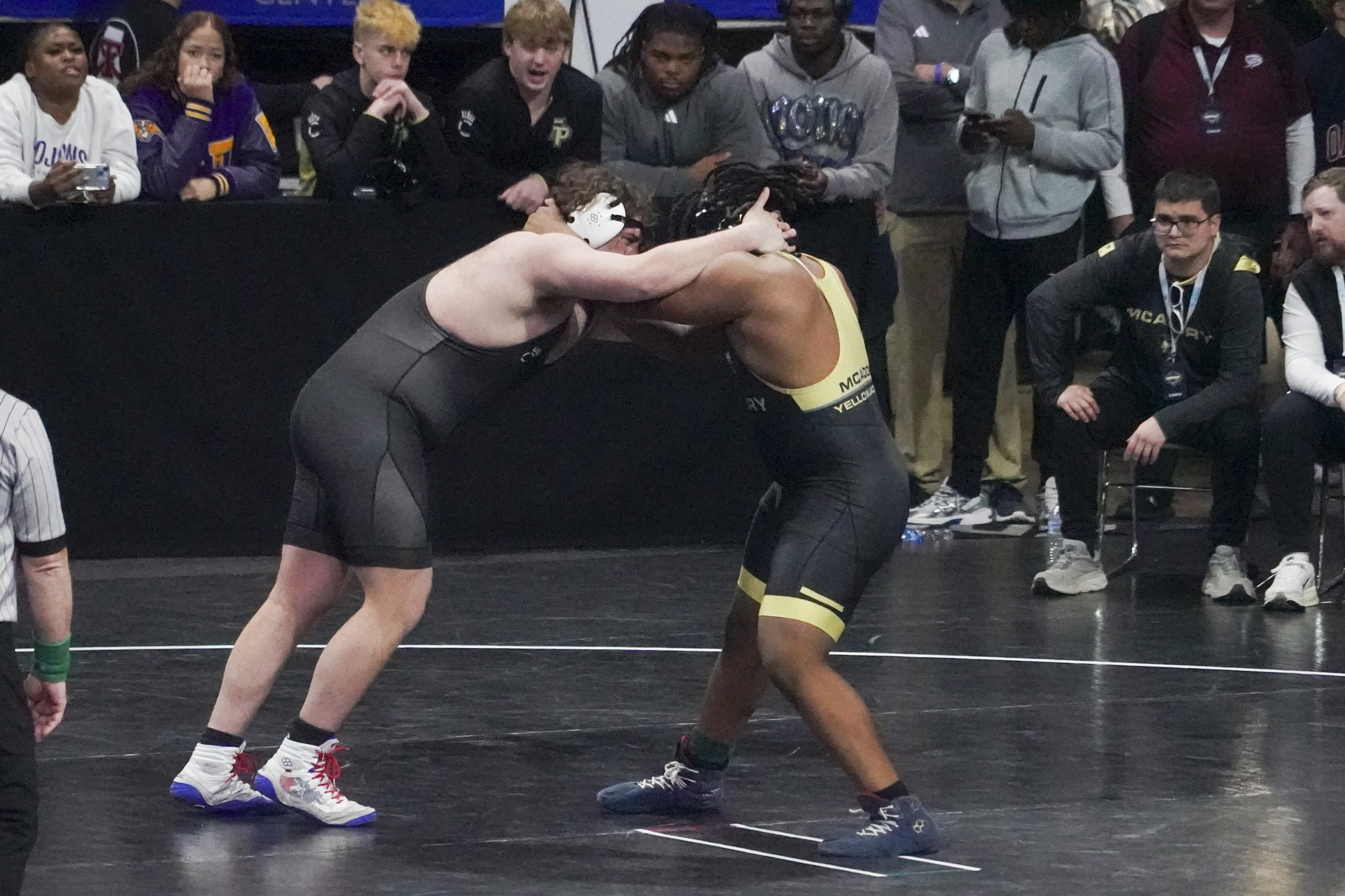 McAdory – Cornelius Chaverst against Grayson Hester of Fort Payne ...